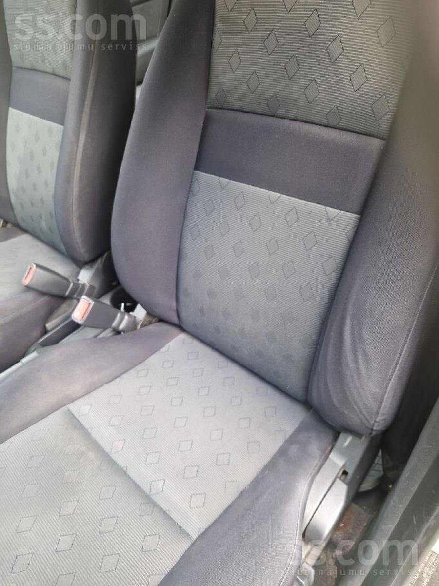 Zaļš Hyundai Getz 2006 Rīga, ar dzinēja tilpumu 1.50 L un nobraukumu 205 tūkst. km par 990 €, foto 6 vietnē AUTOMOTO.COM.LV