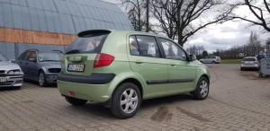 Green Hyundai Getz 2006 in Valmiera, with an engine capacity of 1.50 L and mileage of 243 thousand km for 1650 €, photo 4 on AUTOMOTO.COM.LV