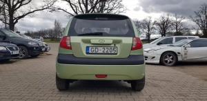 Green Hyundai Getz 2006 in Valmiera, with an engine capacity of 1.50 L and mileage of 243 thousand km for 1650 €, photo 5 on AUTOMOTO.COM.LV