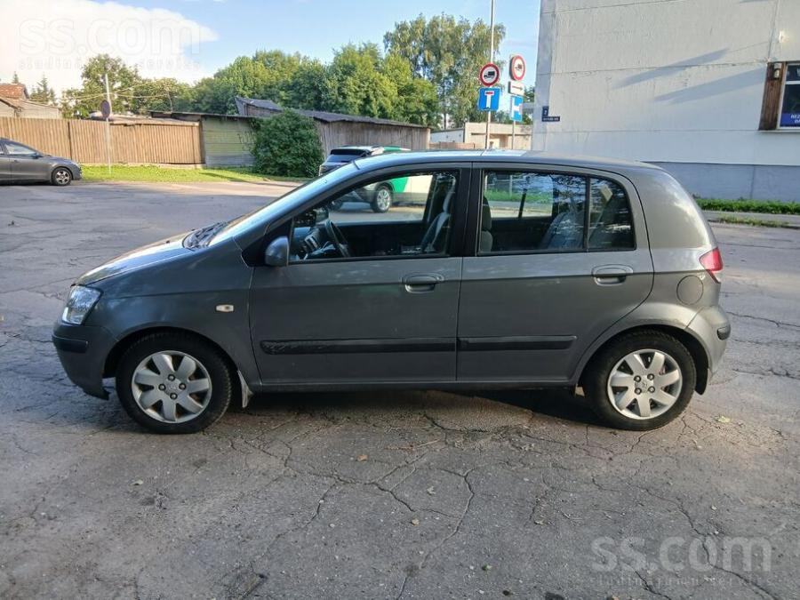 Pelēks Hyundai Getz 2004 Rīga, ar dzinēja tilpumu 1.40 L un nobraukumu 138 tūkst. km par 1200 €, foto 3 vietnē AUTOMOTO.COM.LV