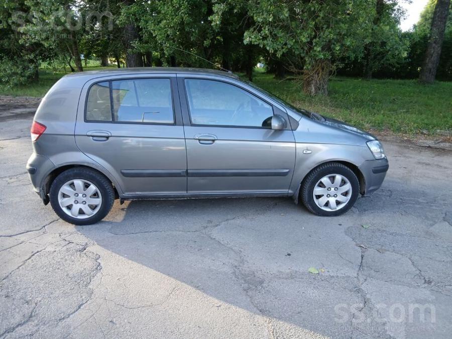 Pelēks Hyundai Getz 2004 Rīga, ar dzinēja tilpumu 1.40 L un nobraukumu 138 tūkst. km par 1200 €, foto 6 vietnē AUTOMOTO.COM.LV