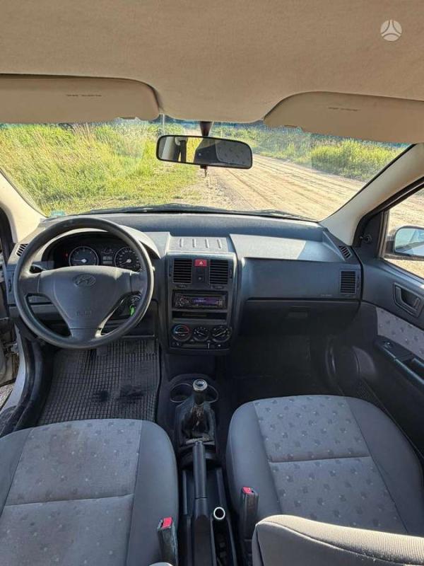 Pelēks Hyundai Getz 2004 Viļņa, ar dzinēja tilpumu 1.49 L un nobraukumu 210 tūkst. km par 500 €, foto 10 vietnē AUTOMOTO.COM.LV