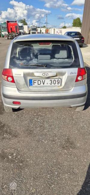 Grey Hyundai Getz 2004 in Vilnius, with an engine capacity of 1.49 L and mileage of 209 thousand km for 350 €, photo 5 on AUTOMOTO.COM.LV