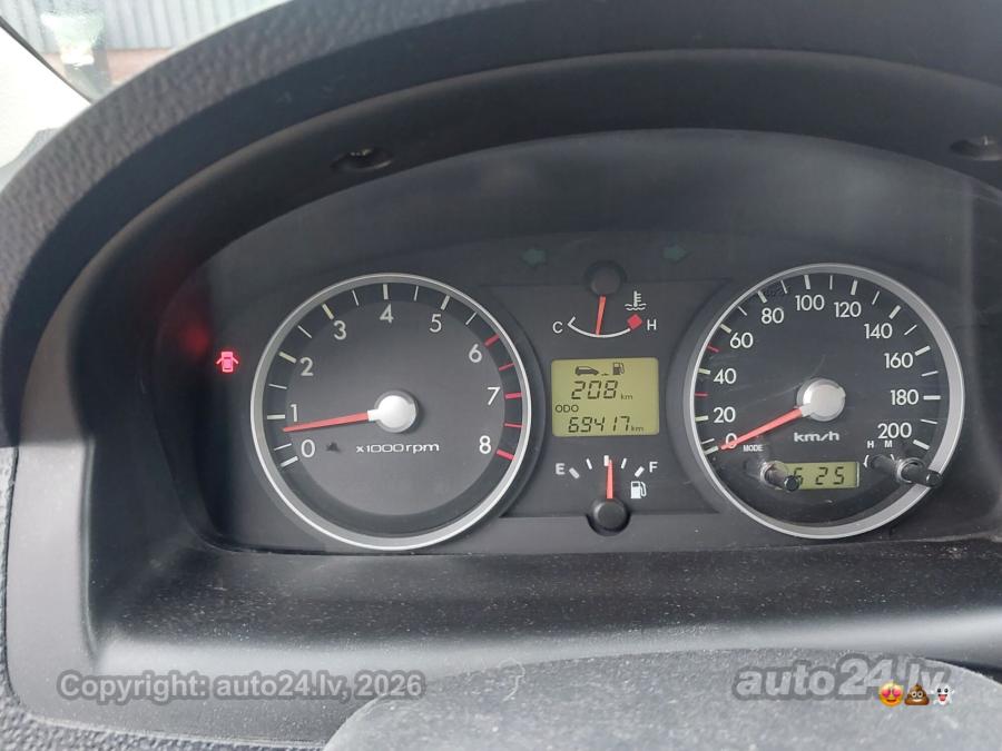 Pelēks Hyundai Getz 2004 Tallina, ar dzinēja tilpumu 1.30 L un nobraukumu 70 tūkst. km par 2000 €, foto 6 vietnē AUTOMOTO.COM.LV