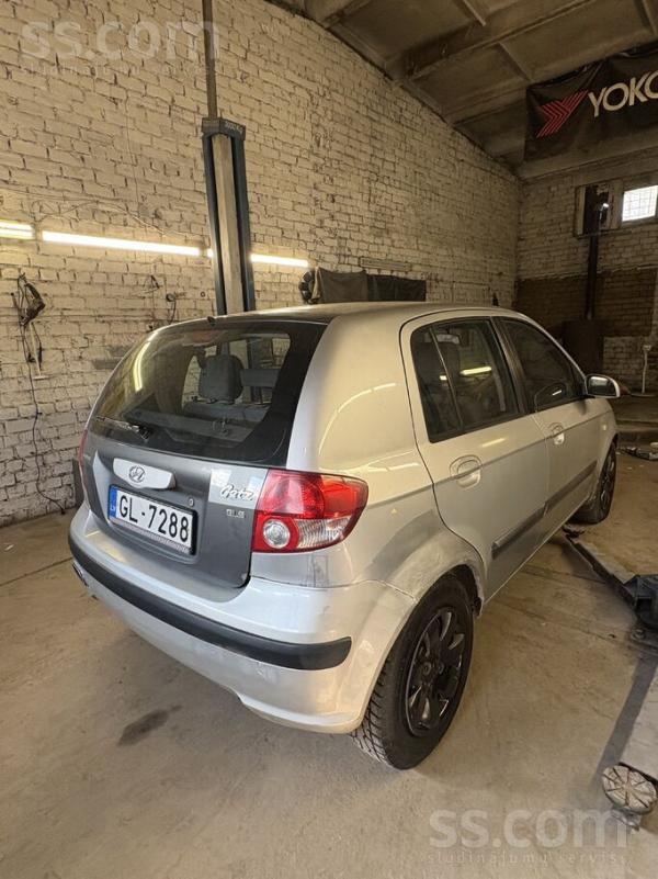 Pelēks Hyundai Getz 2004 Kuldīga, ar dzinēja tilpumu 1.40 L un nobraukumu 0 tūkst. km par 550 €, foto 6 vietnē AUTOMOTO.COM.LV