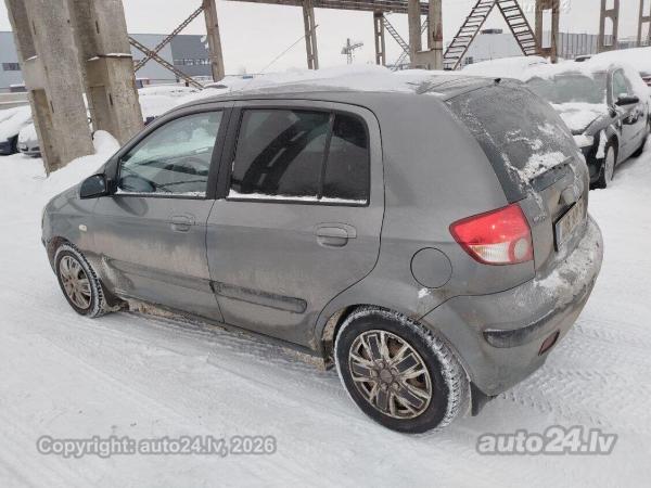 Grey Hyundai Getz 2005 in Tallinn, with an engine capacity of 1.30 L and mileage of 176 thousand km for 599 €, photo 4 on AUTOMOTO.COM.LV