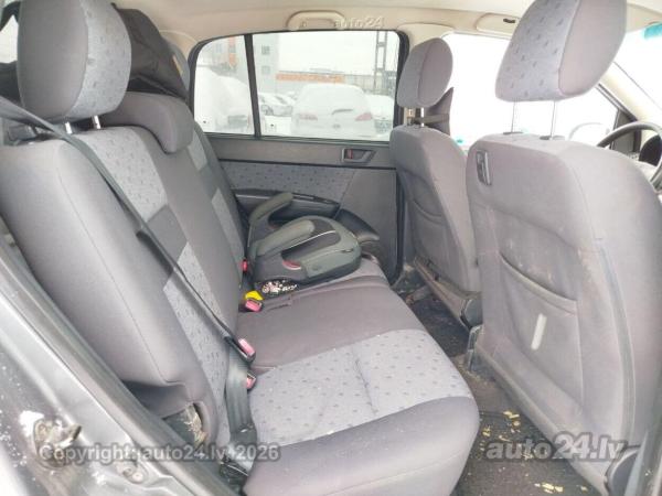 Grey Hyundai Getz 2005 in Tallinn, with an engine capacity of 1.30 L and mileage of 176 thousand km for 599 €, photo 7 on AUTOMOTO.COM.LV