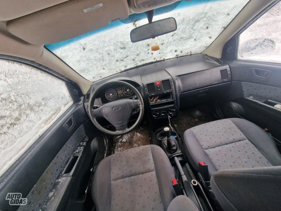 Pelēks Hyundai Getz 2005 Anykščiai, ar dzinēja tilpumu 1.30 L un nobraukumu 164 tūkst. km par 390 €, foto 8 vietnē AUTOMOTO.COM.LV