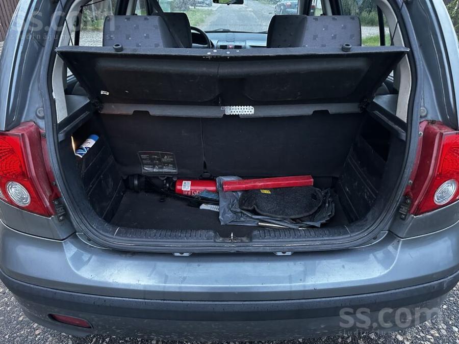 Pelēks Hyundai Getz 2005 Rīga, ar dzinēja tilpumu 1.30 L un nobraukumu 190 tūkst. km par 1250 €, foto 14 vietnē AUTOMOTO.COM.LV