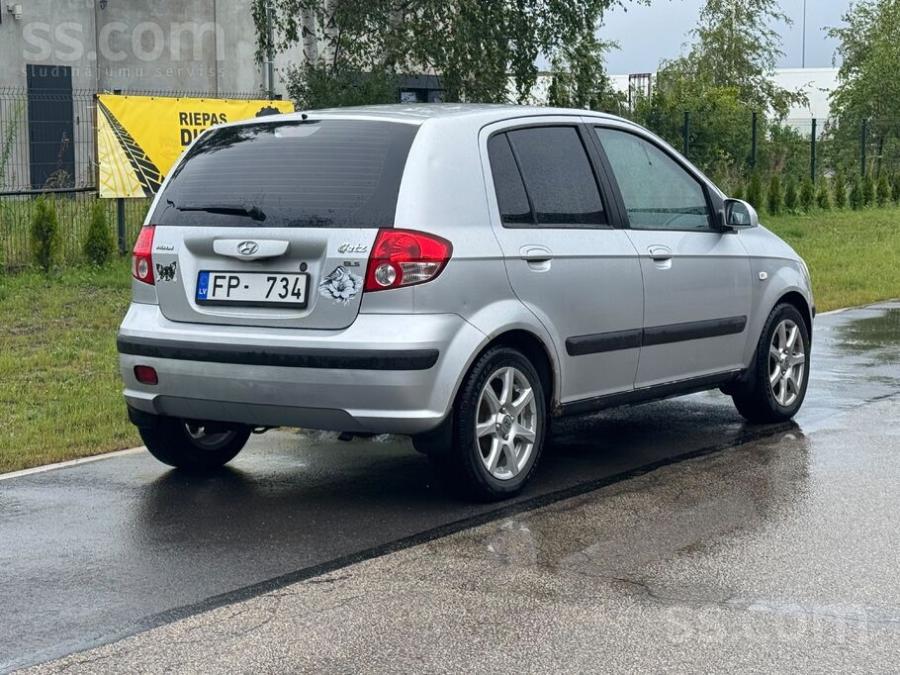 Pelēks Hyundai Getz 2005 Rīga, ar dzinēja tilpumu 1.40 L un nobraukumu 152 tūkst. km par 850 €, foto 7 vietnē AUTOMOTO.COM.LV