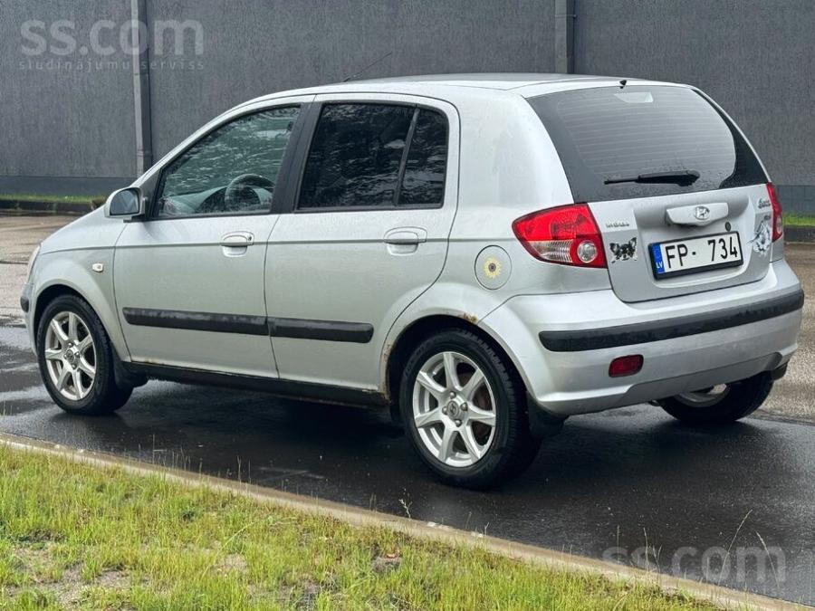Pelēks Hyundai Getz 2005 Rīga, ar dzinēja tilpumu 1.40 L un nobraukumu 152 tūkst. km par 850 €, foto 9 vietnē AUTOMOTO.COM.LV