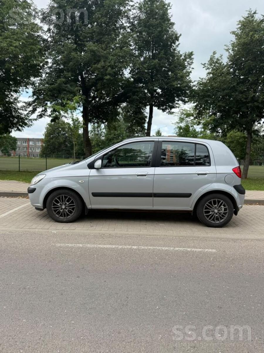 Pelēks Hyundai Getz 2006 Daugavpils, ar dzinēja tilpumu 1.40 L un nobraukumu 144 tūkst. km par 1700 €, foto 6 vietnē AUTOMOTO.COM.LV