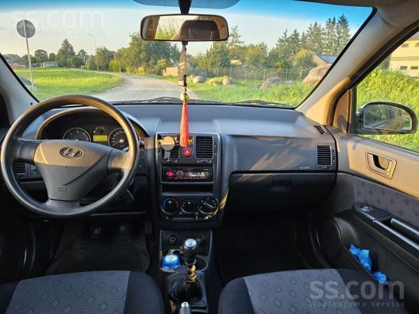 Pelēks Hyundai Getz 2006 Jēkabpils, ar dzinēja tilpumu 1.50 L un nobraukumu 197 tūkst. km par 1550 €, foto 5 vietnē AUTOMOTO.COM.LV