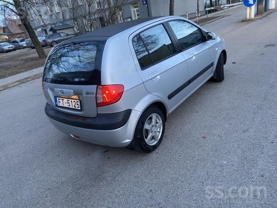 Pelēks Hyundai Getz 2006 Rīga, ar dzinēja tilpumu 1.40 L un nobraukumu 105 tūkst. km par 1300 €, foto 3 vietnē AUTOMOTO.COM.LV