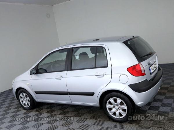 Grey Hyundai Getz 2007 in Tallinn, with an engine capacity of 1.40 L and mileage of 159 thousand km for 699 €, photo 4 on AUTOMOTO.COM.LV