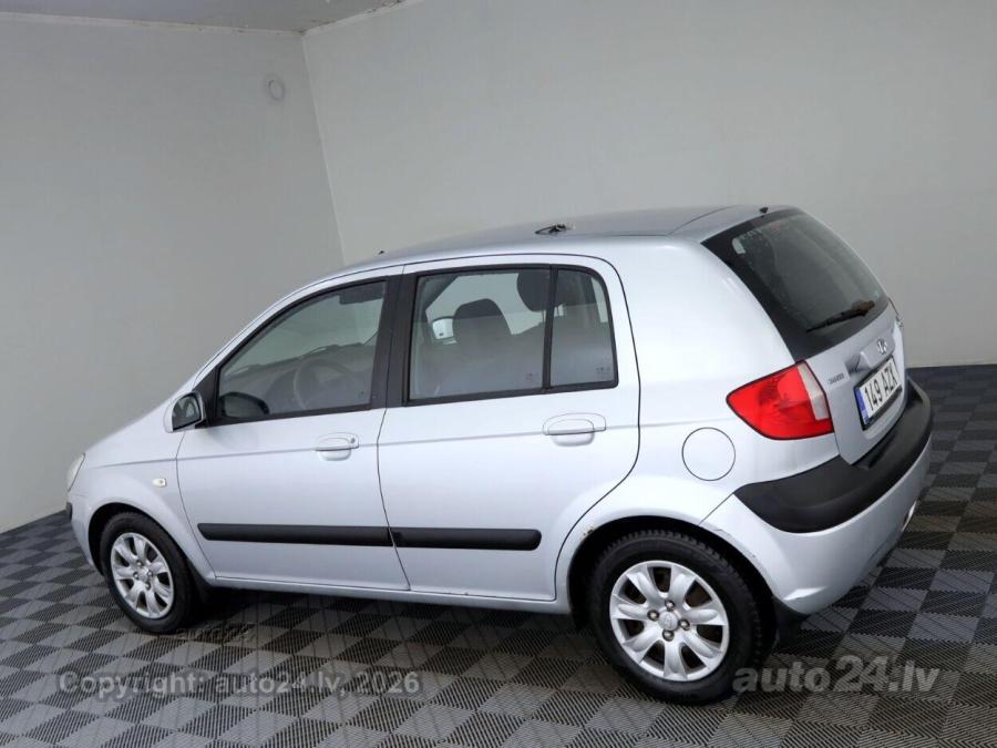 Pelēks Hyundai Getz 2007 Tallina, ar dzinēja tilpumu 1.40 L un nobraukumu 159 tūkst. km par 699 €, foto 4 vietnē AUTOMOTO.COM.LV