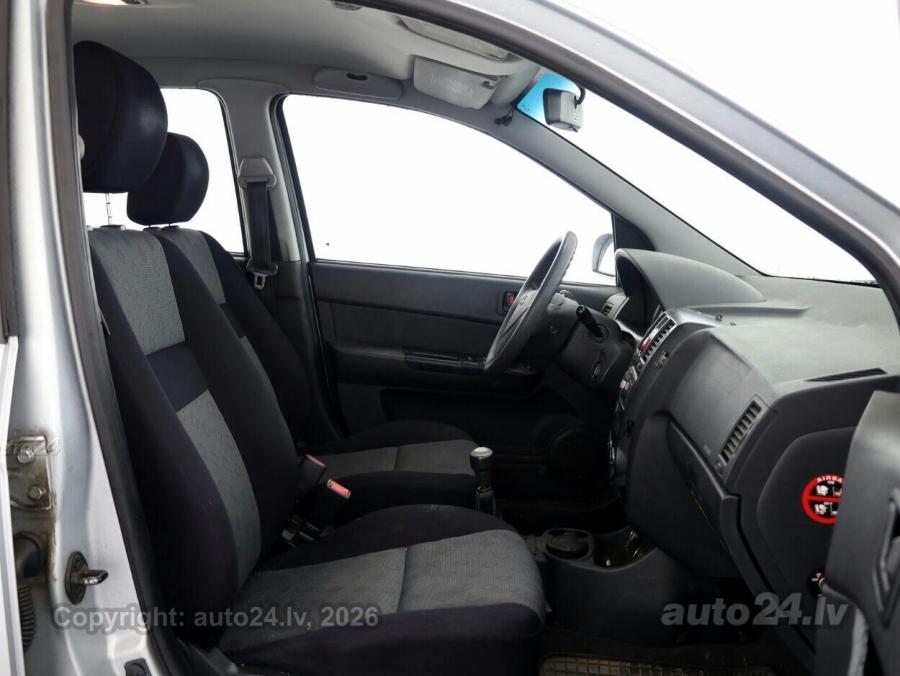 Pelēks Hyundai Getz 2007 Tallina, ar dzinēja tilpumu 1.40 L un nobraukumu 159 tūkst. km par 699 €, foto 6 vietnē AUTOMOTO.COM.LV