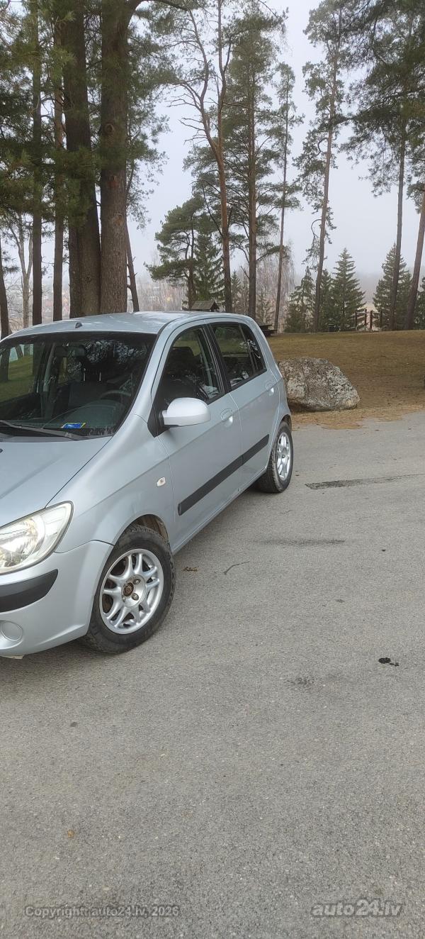 Grey Hyundai Getz 2007 in Tallinn, with an engine capacity of 1.40 L and mileage of 243 thousand km for 1200 €, photo 2 on AUTOMOTO.COM.LV