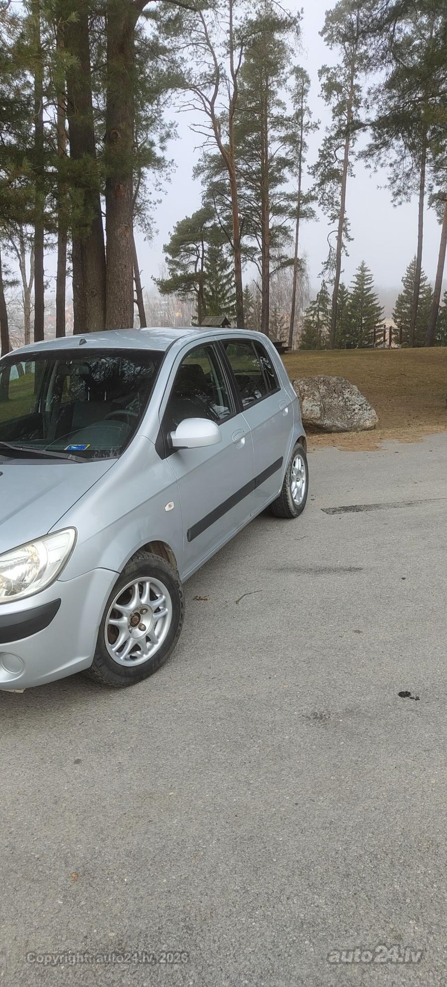Grey Hyundai Getz 2007 in Tallinn, with an engine capacity of 1.40 L and mileage of 243 thousand km for 1200 €, photo 3 on AUTOMOTO.COM.LV