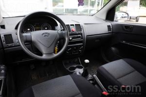 Pelēks Hyundai Getz 2007 Rīga, ar dzinēja tilpumu 1.40 L un nobraukumu 0 tūkst. km par 995 €, foto 6 vietnē AUTOMOTO.COM.LV