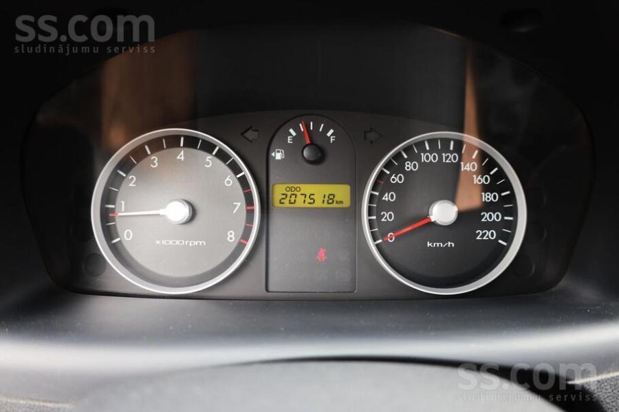 Pelēks Hyundai Getz 2007 Rīga, ar dzinēja tilpumu 1.40 L un nobraukumu 0 tūkst. km par 995 €, foto 14 vietnē AUTOMOTO.COM.LV