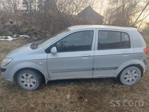 Grey Hyundai Getz 2008 in Tukums, with an engine capacity of 1.40 L and mileage of 0 thousand km for 350 €, photo 2 on AUTOMOTO.COM.LV