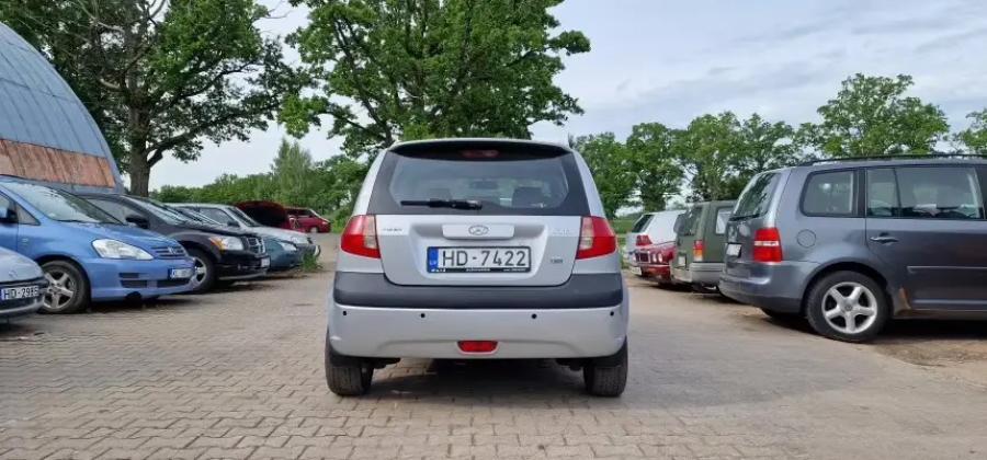 Pelēks Hyundai Getz 2008 Valmiera, ar dzinēja tilpumu 1.50 L un nobraukumu 143 tūkst. km par 1400 €, foto 5 vietnē AUTOMOTO.COM.LV