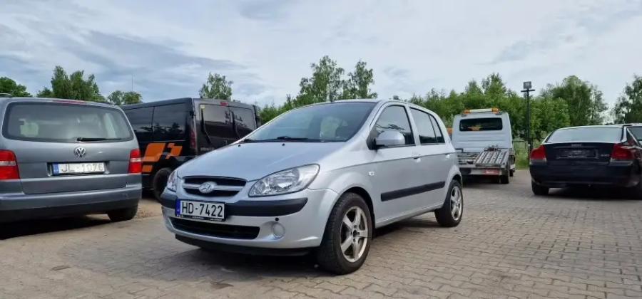 Pelēks Hyundai Getz 2008 Valmiera, ar dzinēja tilpumu 1.50 L un nobraukumu 143 tūkst. km par 1400 €, foto 8 vietnē AUTOMOTO.COM.LV