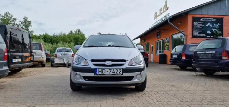 Pelēks Hyundai Getz 2008 Valmiera, ar dzinēja tilpumu 1.50 L un nobraukumu 143 tūkst. km par 1400 €, foto 9 vietnē AUTOMOTO.COM.LV