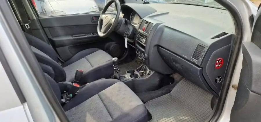 Pelēks Hyundai Getz 2008 Valmiera, ar dzinēja tilpumu 1.50 L un nobraukumu 143 tūkst. km par 1400 €, foto 11 vietnē AUTOMOTO.COM.LV