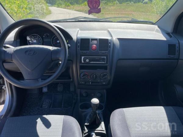 Grey Hyundai Getz 2007 in Riga, with an engine capacity of 1.40 L and mileage of 208 thousand km for 1100 €, photo 4 on AUTOMOTO.COM.LV