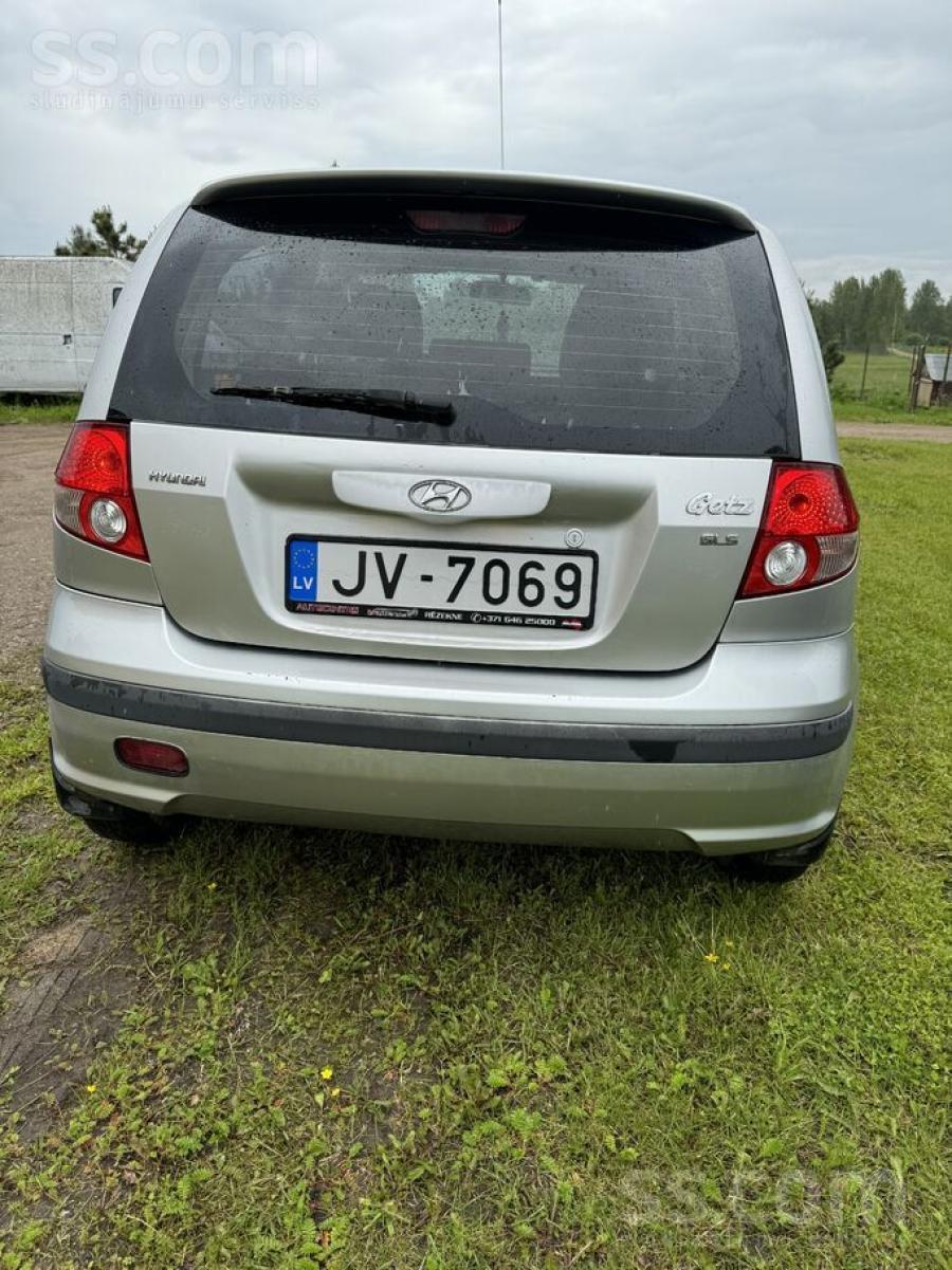 Hyundai Getz 2004 in Rezekne, with an engine capacity of 1.50 L and mileage of 215 thousand km for 1550 €, photo 3 on AUTOMOTO.COM.LV