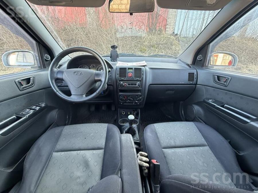 Hyundai Getz 2006 Rīga, ar dzinēja tilpumu 1.60 L un nobraukumu 223 tūkst. km par 1200 €, foto 4 vietnē AUTOMOTO.COM.LV