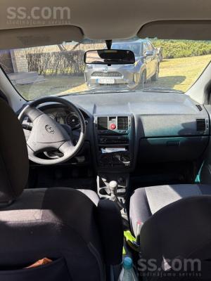 Hyundai Getz 2008 in Riga, with an engine capacity of 1.40 L and mileage of 180 thousand km for 450 €, photo 5 on AUTOMOTO.COM.LV