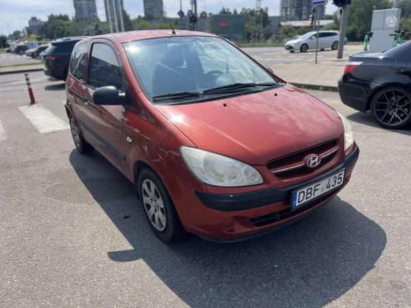 Oranžs Hyundai Getz 2007 Viļņa, ar dzinēja tilpumu 1.50 L un nobraukumu 250 tūkst. km par 250 €, foto 1 vietnē AUTOMOTO.COM.LV