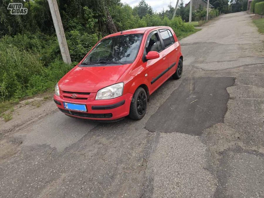 Красный Хендай Гетц 2005 в Вилкавишкис, объемом двигателя 1.50 л и пробегом 206 тыс. км за 499 €, фото 5 на AUTOMOTO.COM.LV