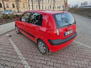 Red Hyundai Getz 2006 in Daugavpils, with an engine capacity of 1.40 L and mileage of 172 thousand km for 550 €, photo 5 on AUTOMOTO.COM.LV