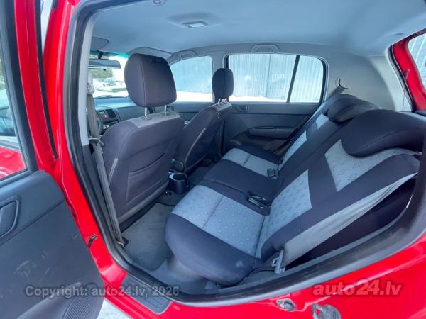 Red Hyundai Getz 2007 in Tallinn, with an engine capacity of 1.40 L and mileage of 172 thousand km for 2490 €, photo 11 on AUTOMOTO.COM.LV