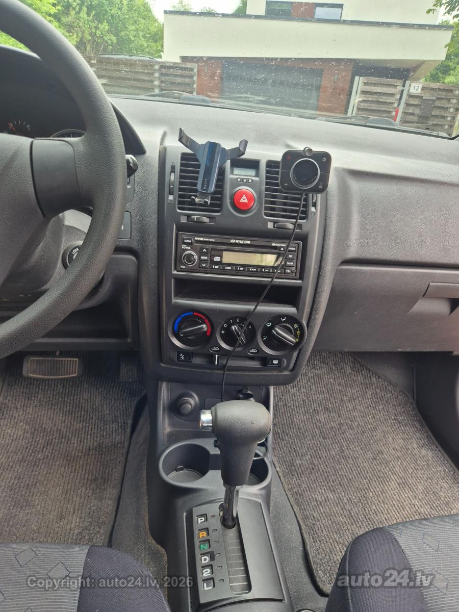 Sarkans Hyundai Getz 2007 Tallina, ar dzinēja tilpumu 1.40 L un nobraukumu 213 tūkst. km par 2149 €, foto 10 vietnē AUTOMOTO.COM.LV