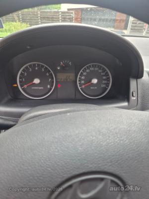 Sarkans Hyundai Getz 2007 Tallina, ar dzinēja tilpumu 1.40 L un nobraukumu 213 tūkst. km par 2149 €, foto 11 vietnē AUTOMOTO.COM.LV
