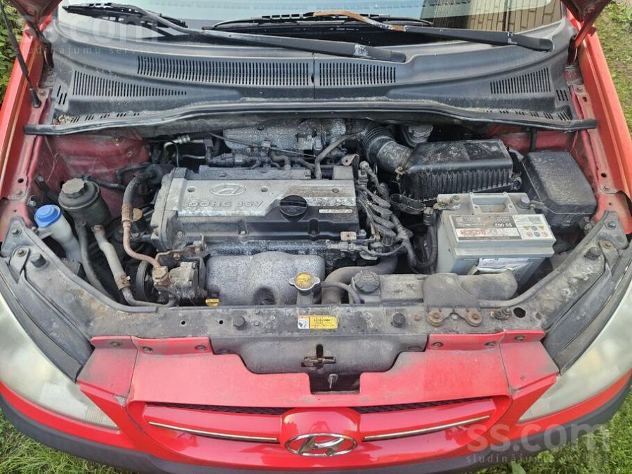Red Hyundai Getz 2007 in Riga, with an engine capacity of 1.40 L and mileage of 153 thousand km for 1350 €, photo 5 on AUTOMOTO.COM.LV