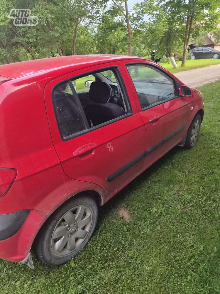 Sarkans Hyundai Getz 2007 Ukmergė, ar dzinēja tilpumu 1.50 L un nobraukumu 250 tūkst. km par 450 €, foto 4 vietnē AUTOMOTO.COM.LV
