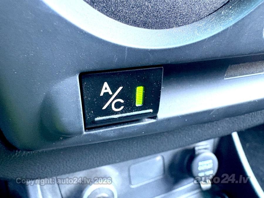 Sarkans Hyundai Getz 2008 Tallina, ar dzinēja tilpumu 1.40 L un nobraukumu 104 tūkst. km par 1499 €, foto 16 vietnē AUTOMOTO.COM.LV