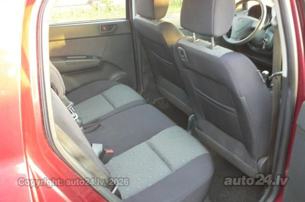 Red Hyundai Getz 2008 in Johvi, with an engine capacity of 1.40 L and mileage of 136 thousand km for 1600 €, photo 5 on AUTOMOTO.COM.LV