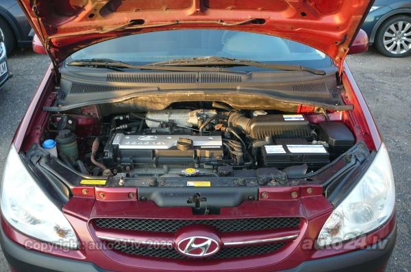 Red Hyundai Getz 2008 in Johvi, with an engine capacity of 1.40 L and mileage of 136 thousand km for 1600 €, photo 6 on AUTOMOTO.COM.LV