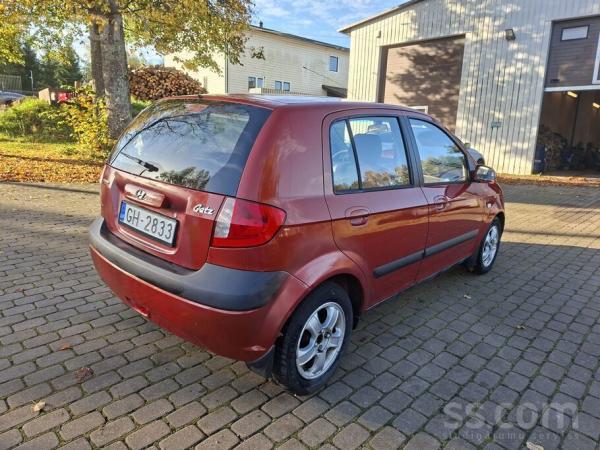Sarkans Hyundai Getz 2006 Rīga, ar dzinēja tilpumu 1.40 L un nobraukumu 217 tūkst. km par 1550 €, foto 3 vietnē AUTOMOTO.COM.LV