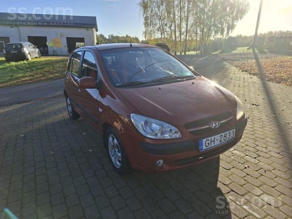 Sarkans Hyundai Getz 2006 Rīga, ar dzinēja tilpumu 1.40 L un nobraukumu 217 tūkst. km par 1550 €, foto 5 vietnē AUTOMOTO.COM.LV
