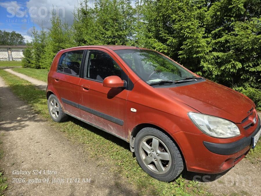 Красный Хендай Гетц 2007 в Тукумс, объемом двигателя 1.50 л и пробегом 250 тыс. км за 500 €, фото 1 на AUTOMOTO.COM.LV