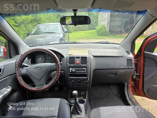 Sarkans Hyundai Getz 2007 Tukums, ar dzinēja tilpumu 1.50 L un nobraukumu 250 tūkst. km par 500 €, foto 10 vietnē AUTOMOTO.COM.LV