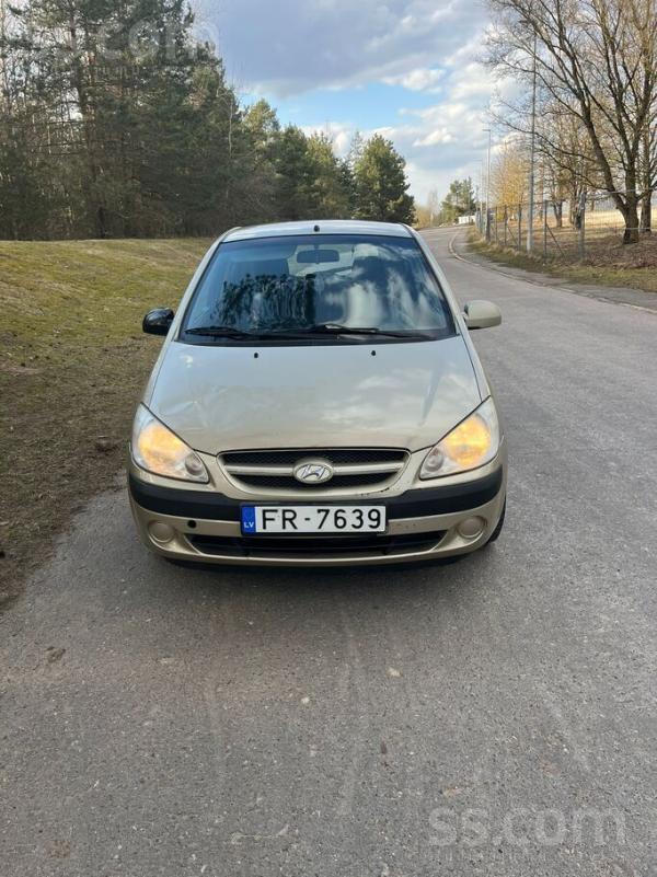 Dzeltens Hyundai Getz 2005 Rīga, ar dzinēja tilpumu 1.40 L un nobraukumu 231 tūkst. km par 950 €, foto 1 vietnē AUTOMOTO.COM.LV